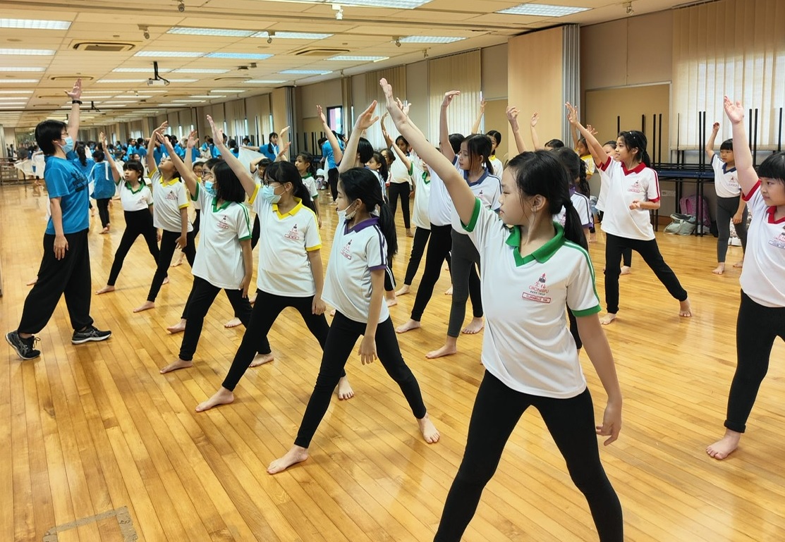 Modern Contemporary Dance